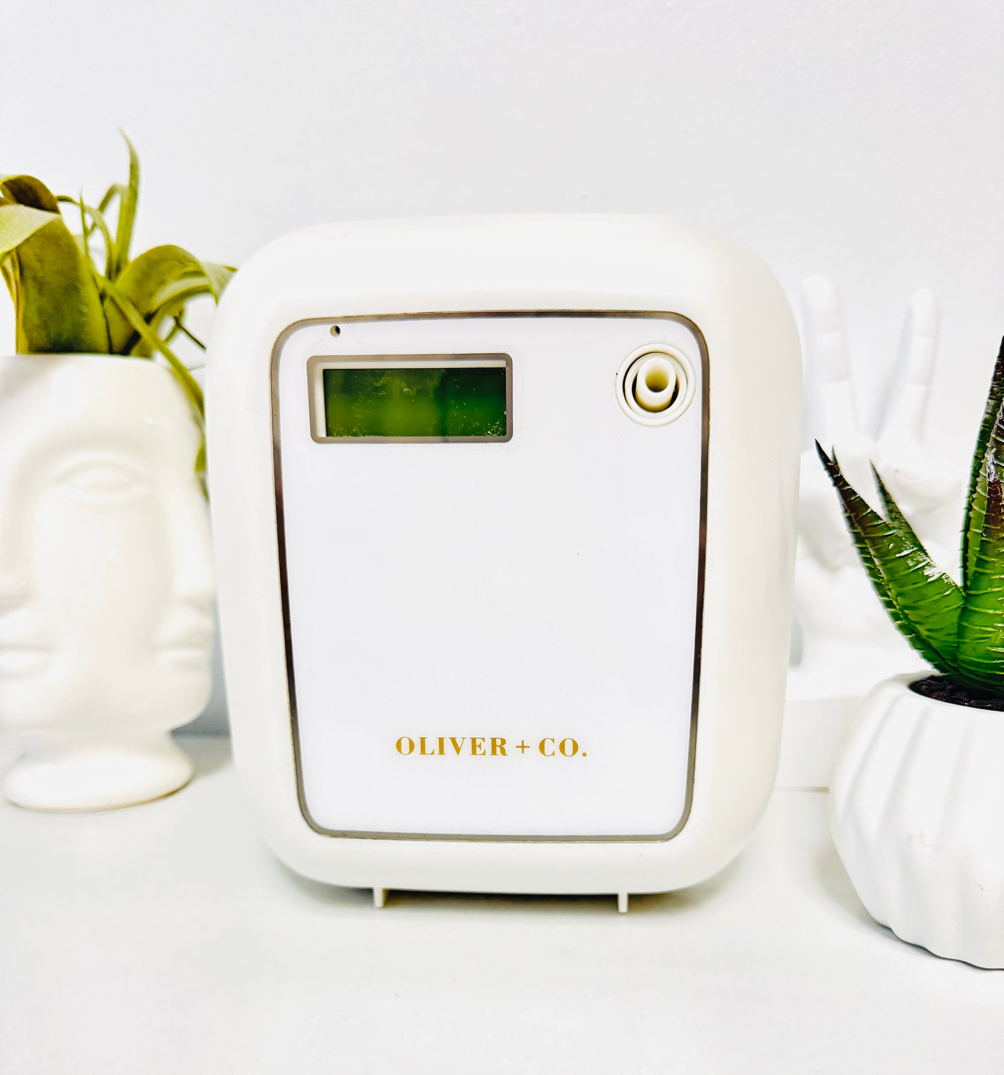 Mini Diffuser - Free With Oil Subscription – Oliver Fragrance Co.
